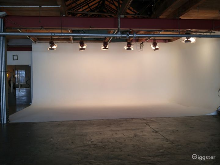 The BEST 10 Photo Studio venues to rent in Chicago, IL | Giggster