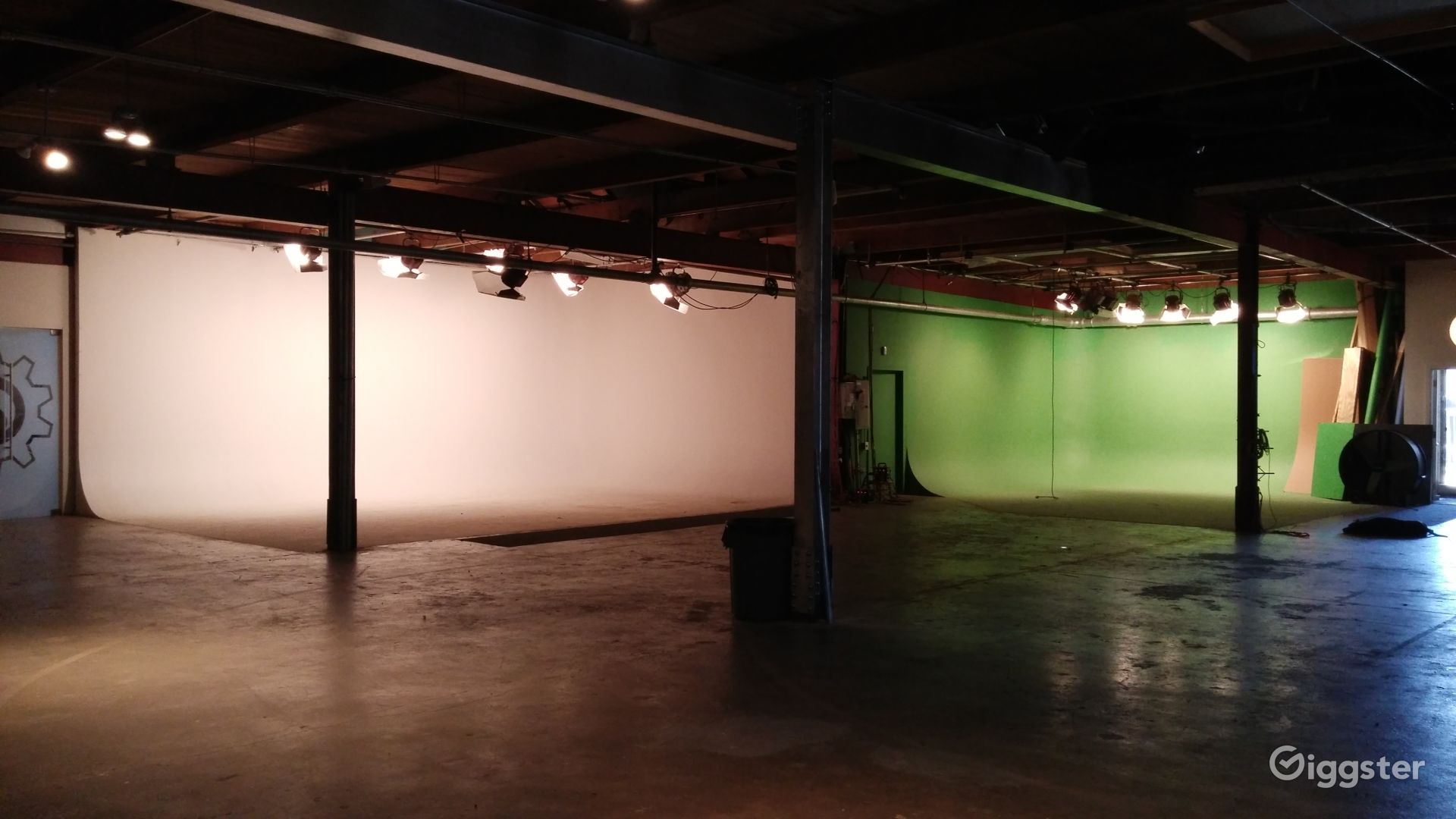 The BEST 10 Photo Studio venues to rent in Chicago, IL | Giggster