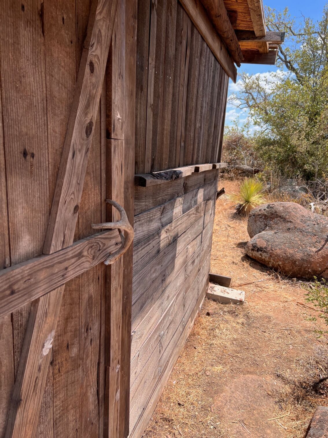 Old West, Western Movie Ranch -168 acres | Rent this location on Giggster