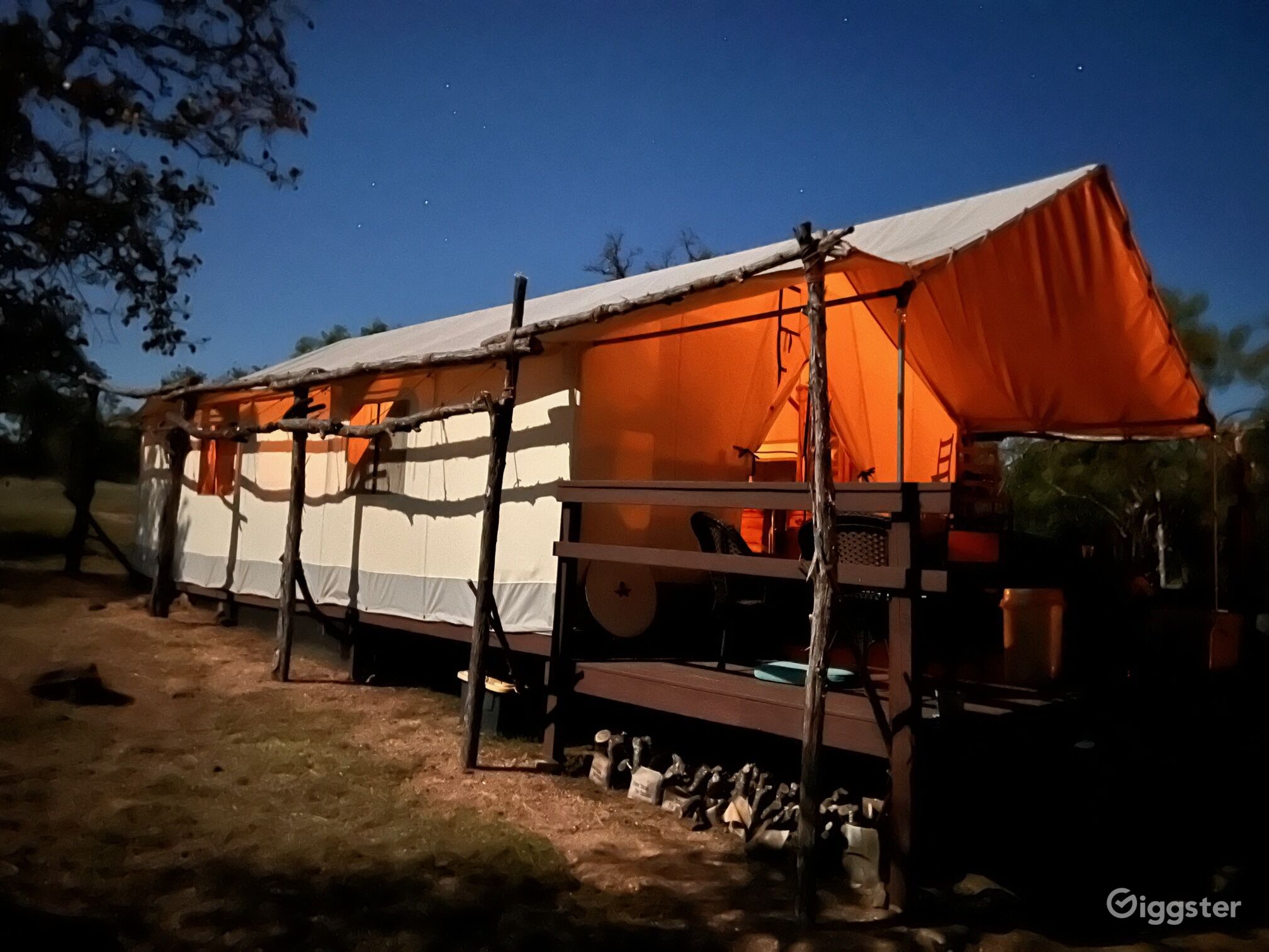 Old West, Western Movie Ranch -168 acres | Rent this location on Giggster