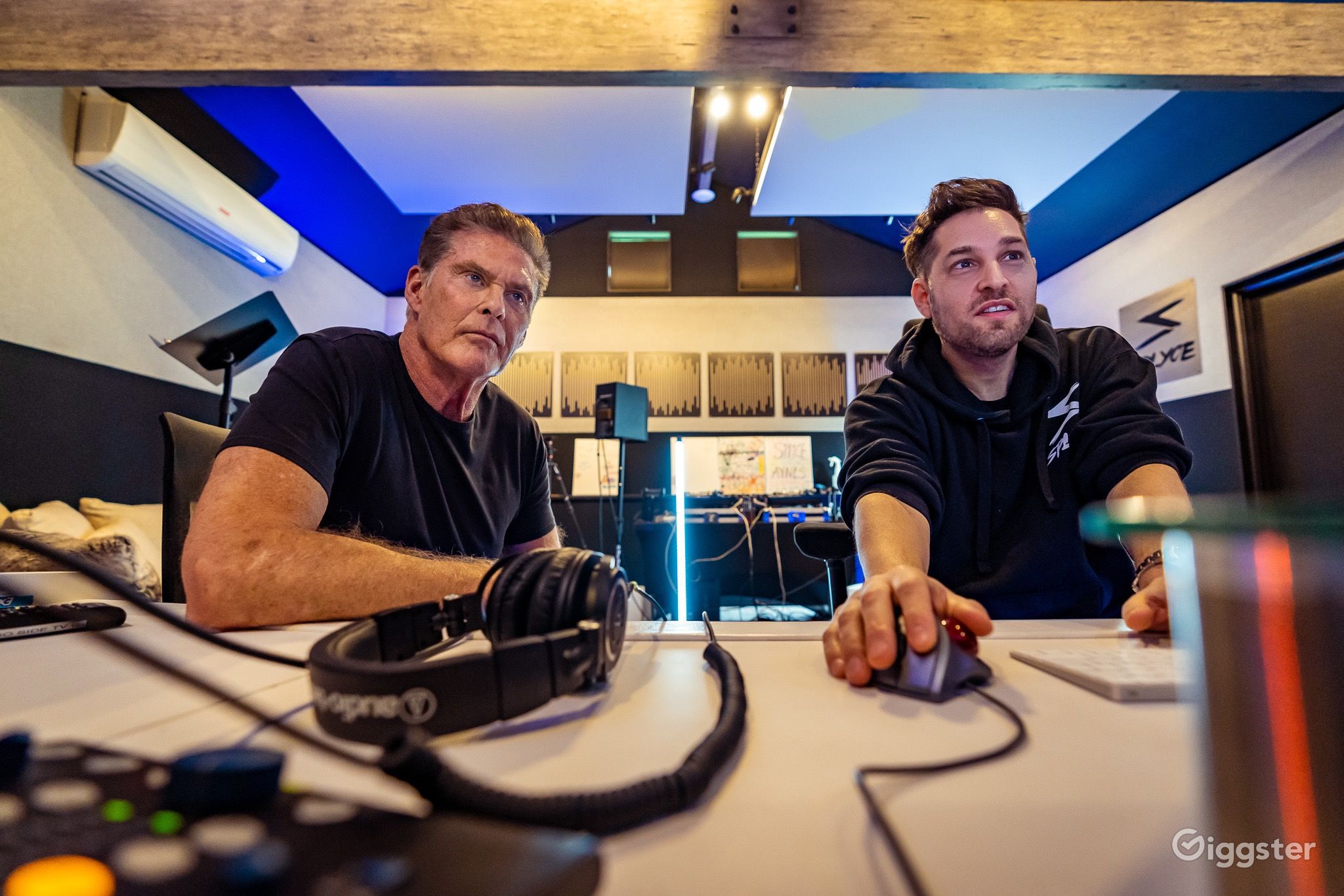 MUSIC RECORDING STUDIO - "The Spaceship" | Rent this location on Giggster