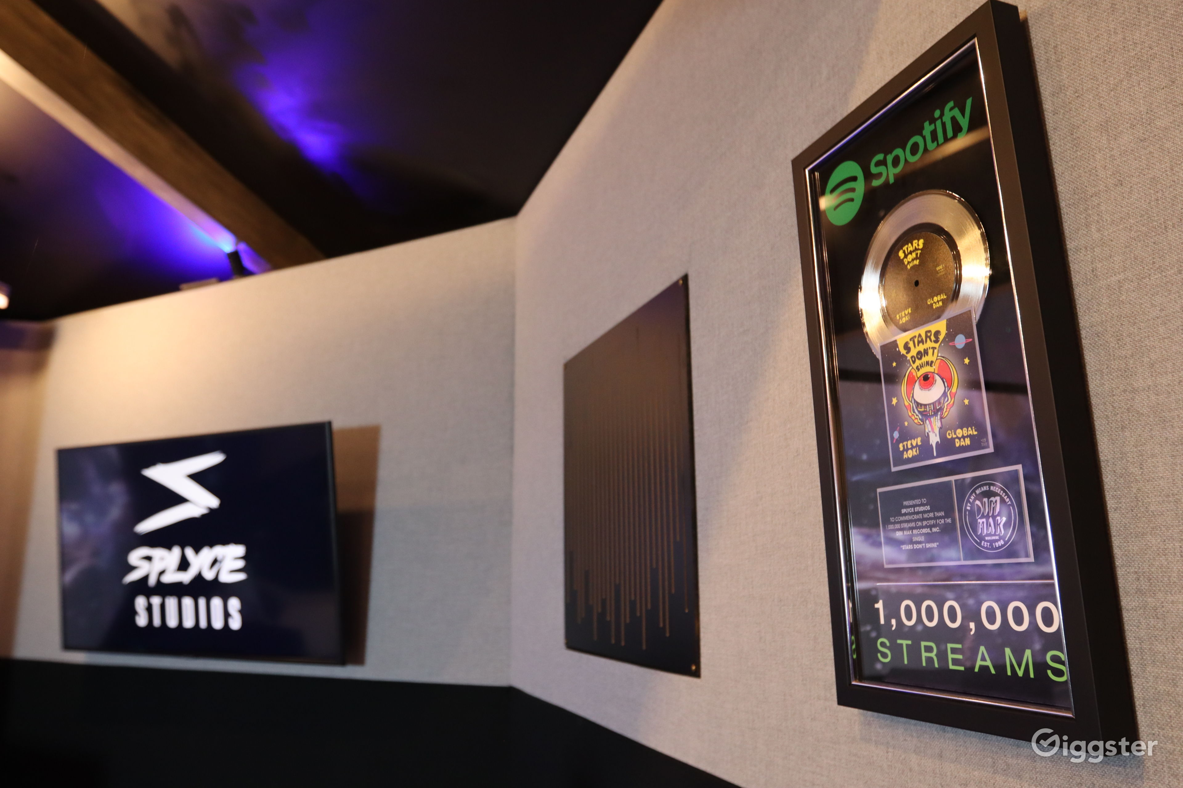 MUSIC RECORDING STUDIO - "The Spaceship" | Rent this location on Giggster