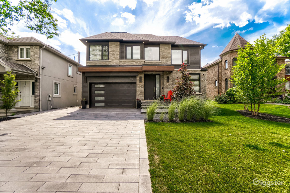 Ultra Modern High-End Luxury Waterfront Cottage On | Rent this location ...