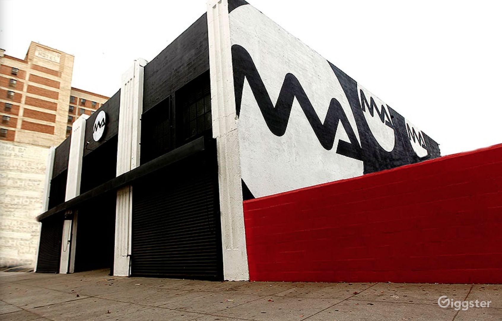 DTLA Production Studio | Rent this location on Giggster