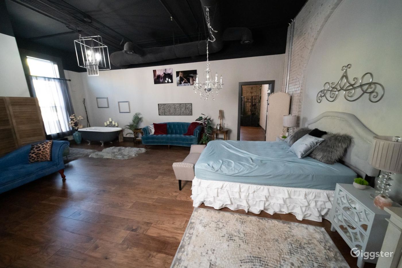 Boudoir Photography Heaven w/ Interior Brick Walls | Rent this location ...