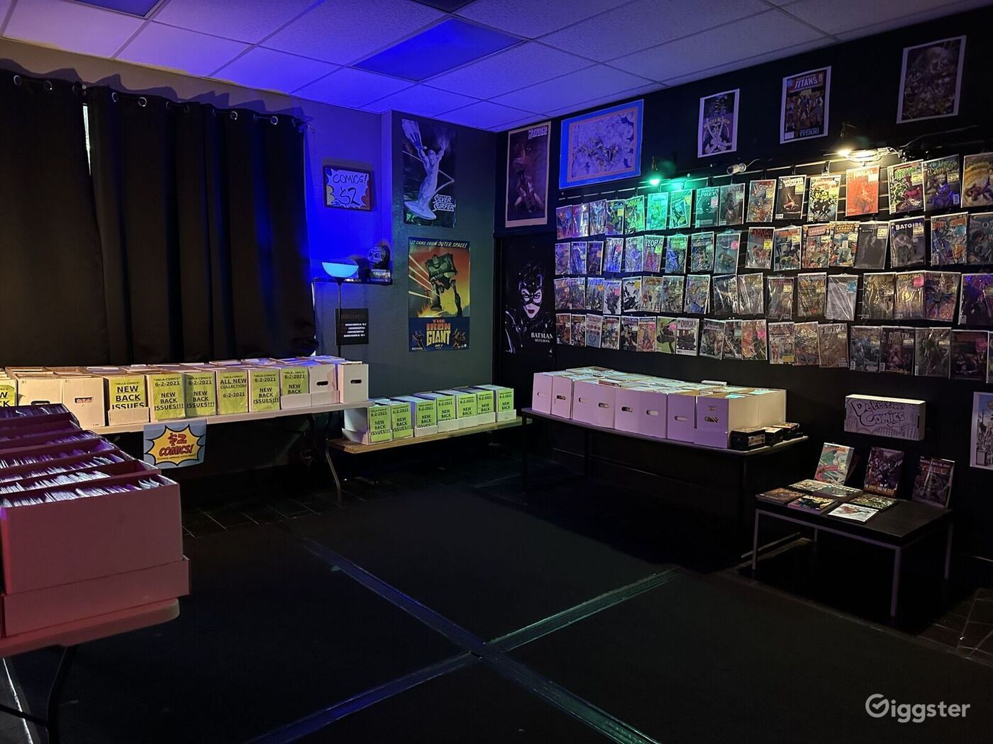 Horror Themed Rooms With Comic Book Store Front | Rent this location on ...