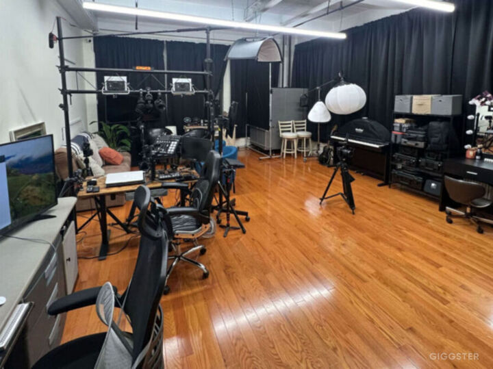 MULTI-PURPOSE Studio/Podcast | Rent this location on Giggster