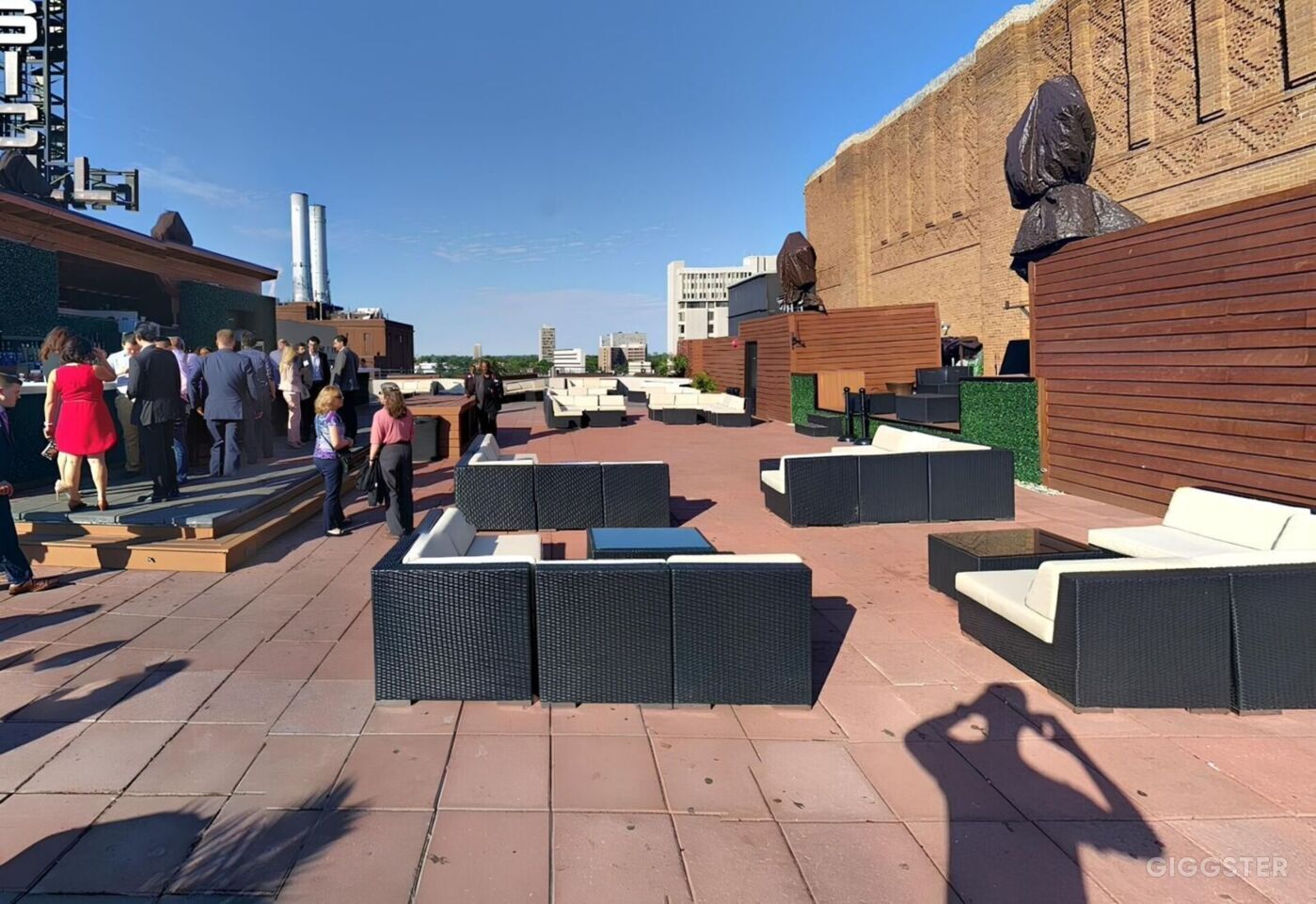 SWANKY OPEN-AIR ROOFTOP TERRACE | Rent this location on Giggster