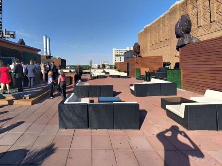 SWANKY OPEN-AIR ROOFTOP TERRACE | Rent this location on Giggster