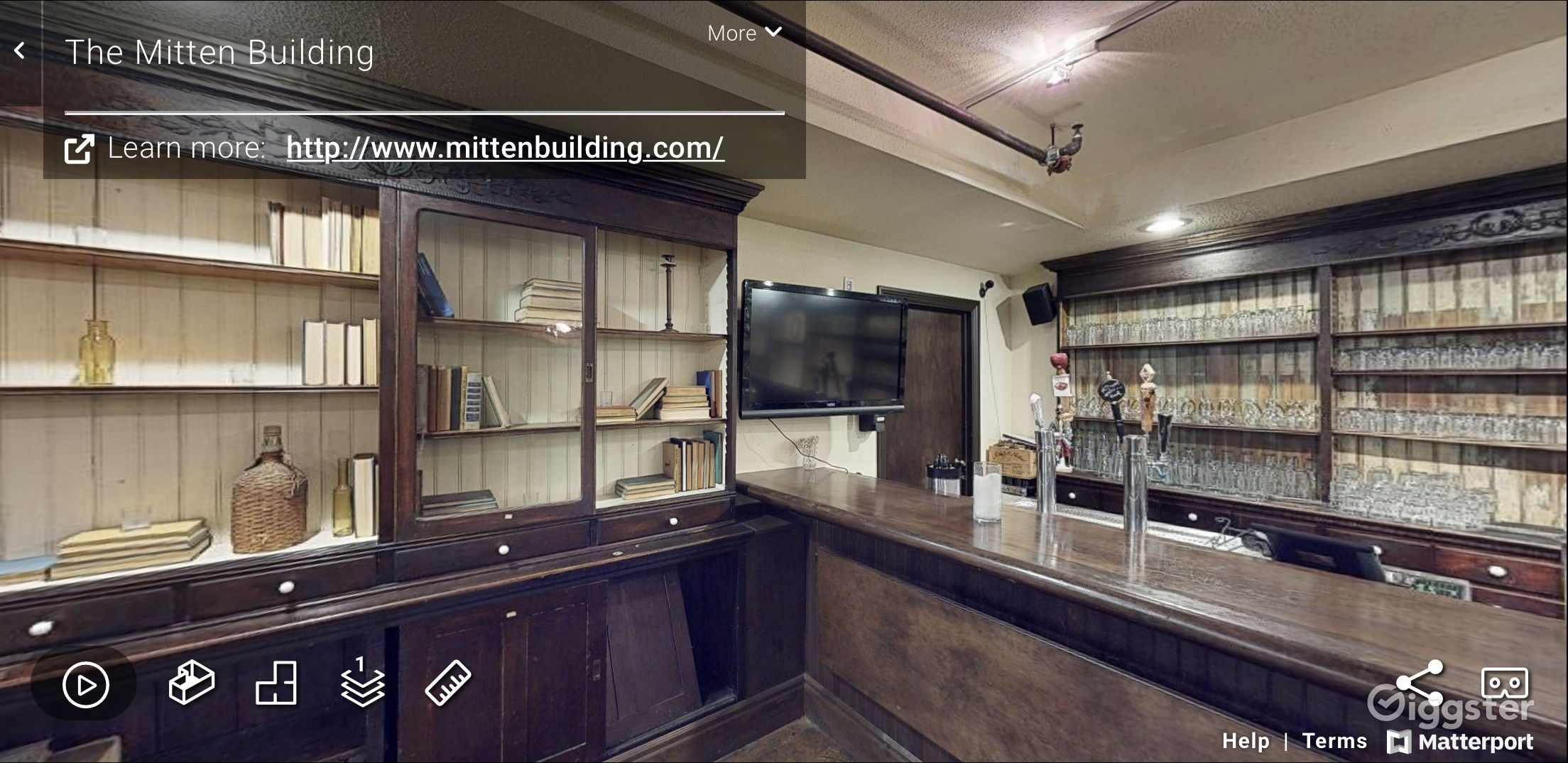 Rustic Spacious Venue in Redlands | Rent this location on Giggster