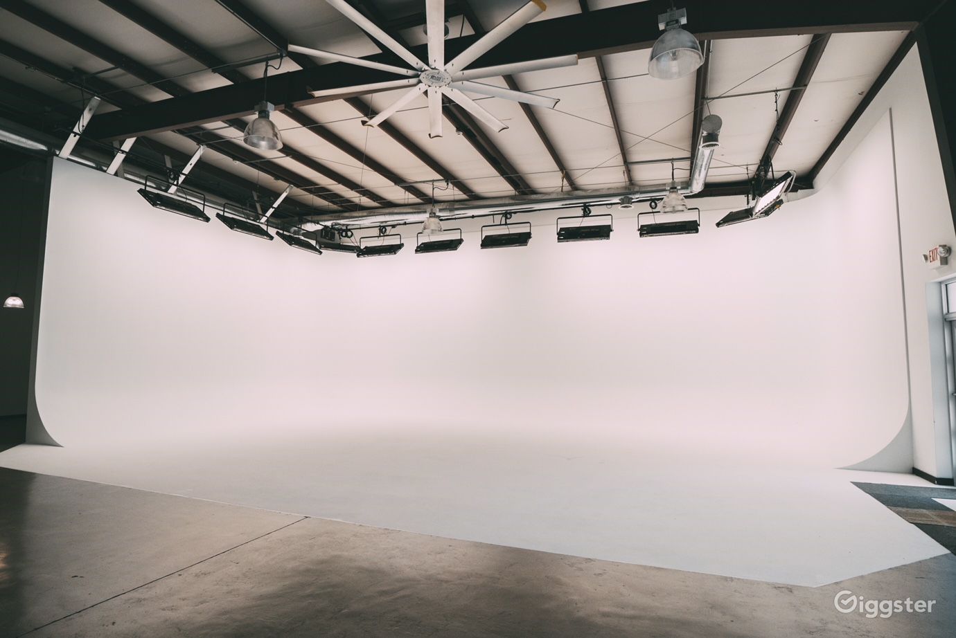 Filming & Photography Studio with Cyc Wall | Rent this location on Giggster