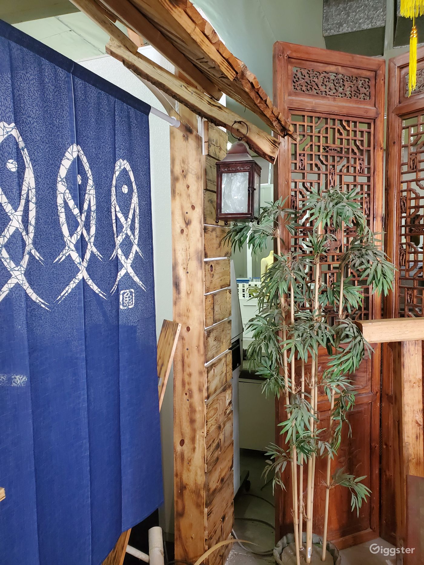 Old Japanese Style Sushi bar / Asian Restaurant | Rent this location on ...