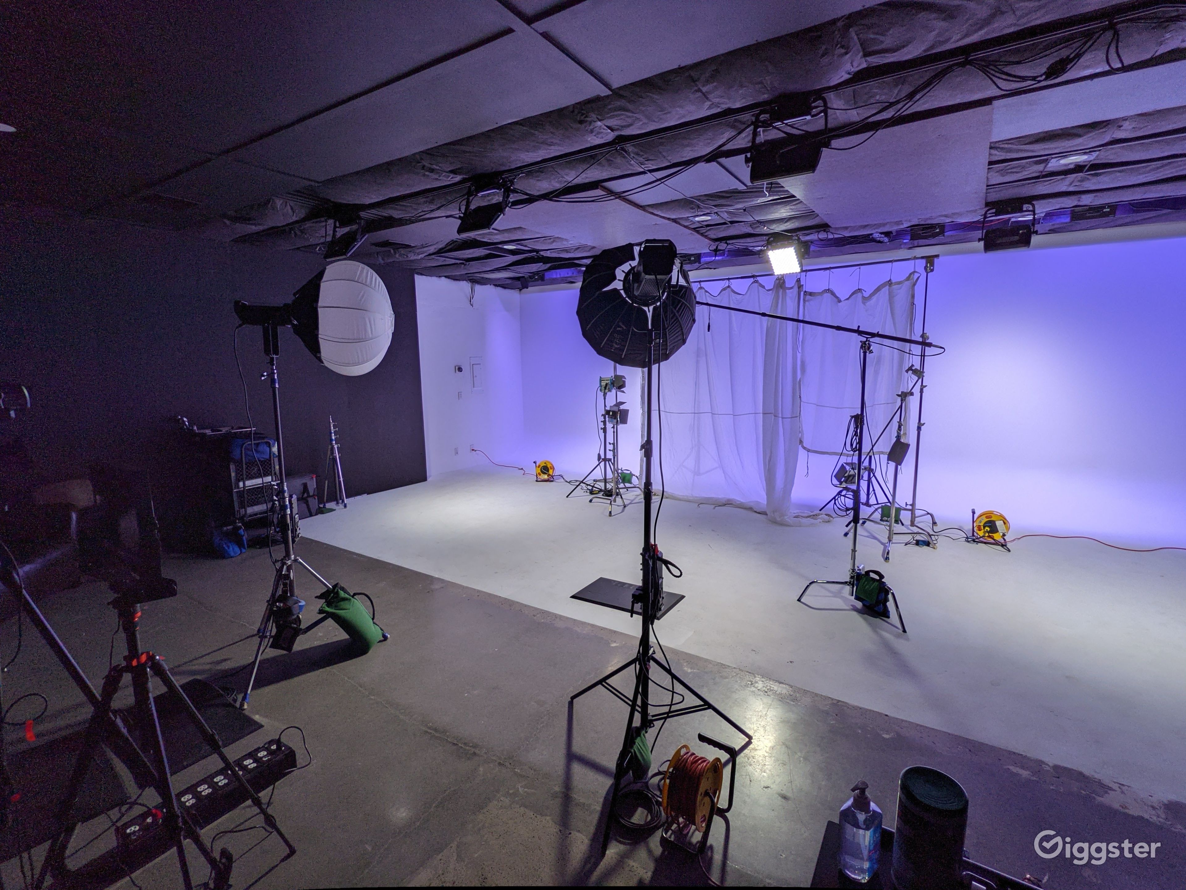Professional Production Studio w/White Cyclorama | Rent this location ...