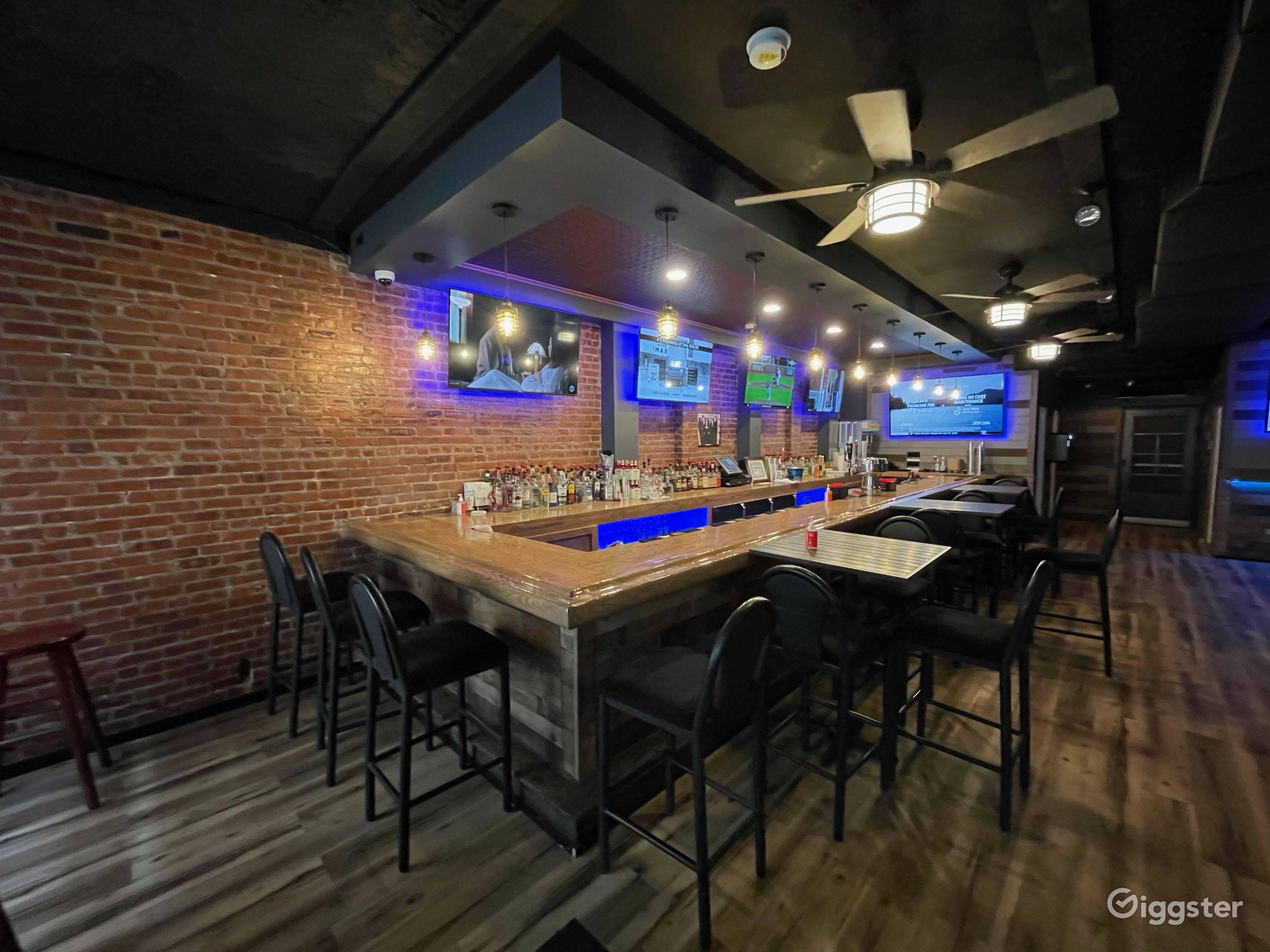 The BEST 10 Party Hall venues to rent near me | Giggster