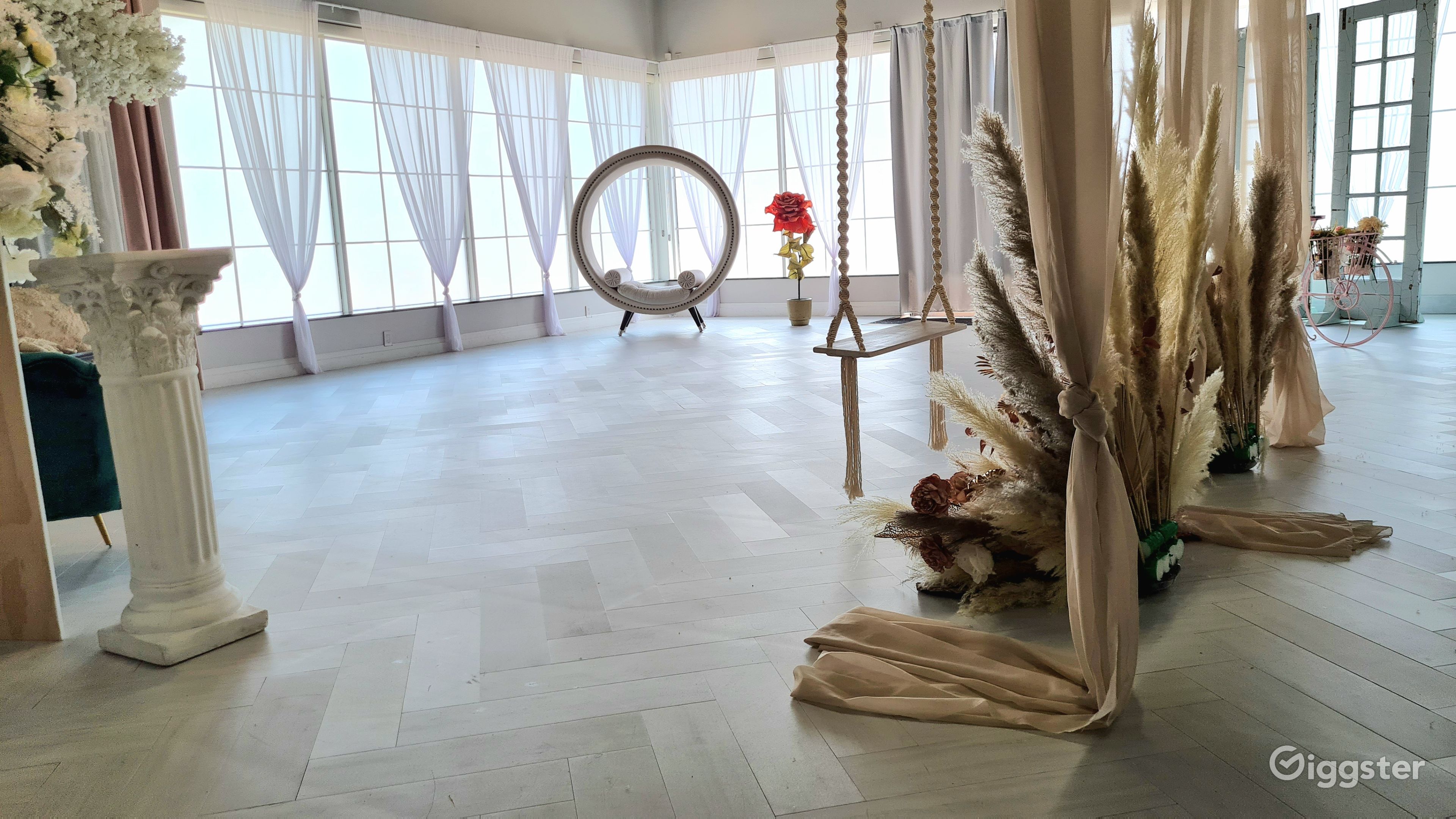 Purity Studio Room | Rent this location on Giggster