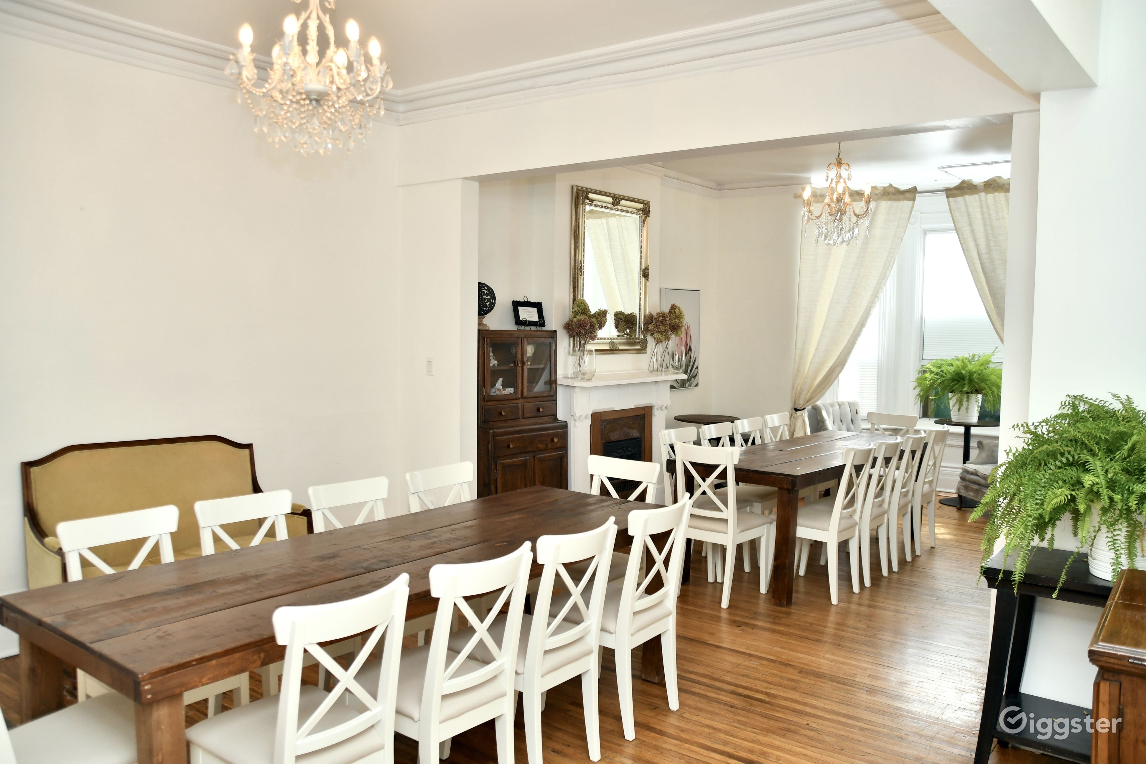 Victorian Event Space With Full Kitchen | Rent this location on Giggster