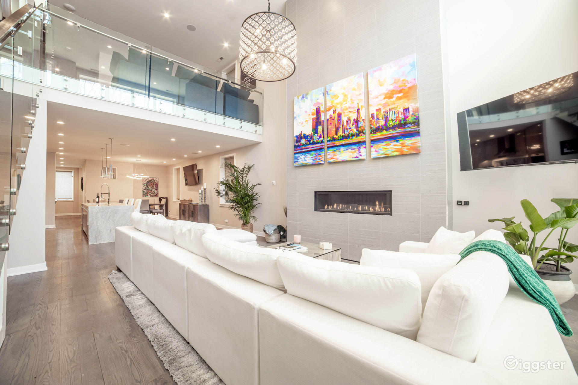 Luxury Old Town Loft with Rooftop Lounge | Rent this location on Giggster