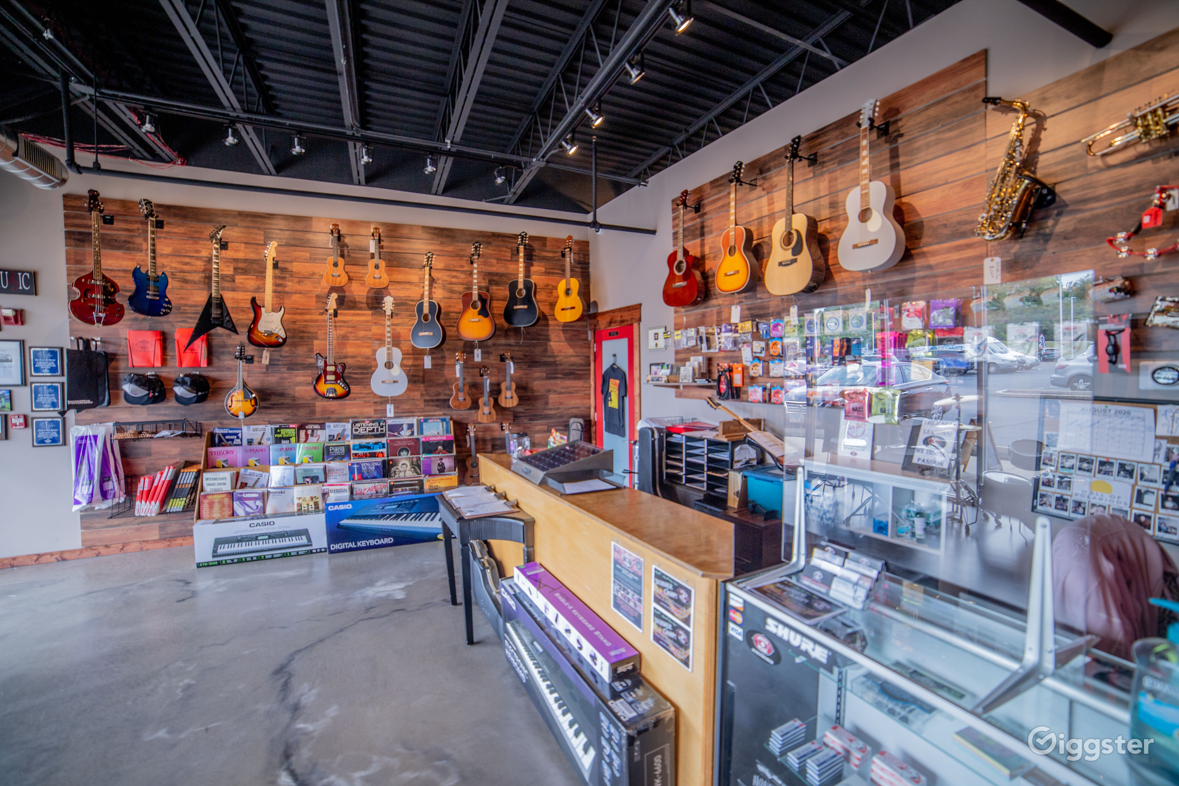 Multipurpose Music Studio | Rent this location on Giggster