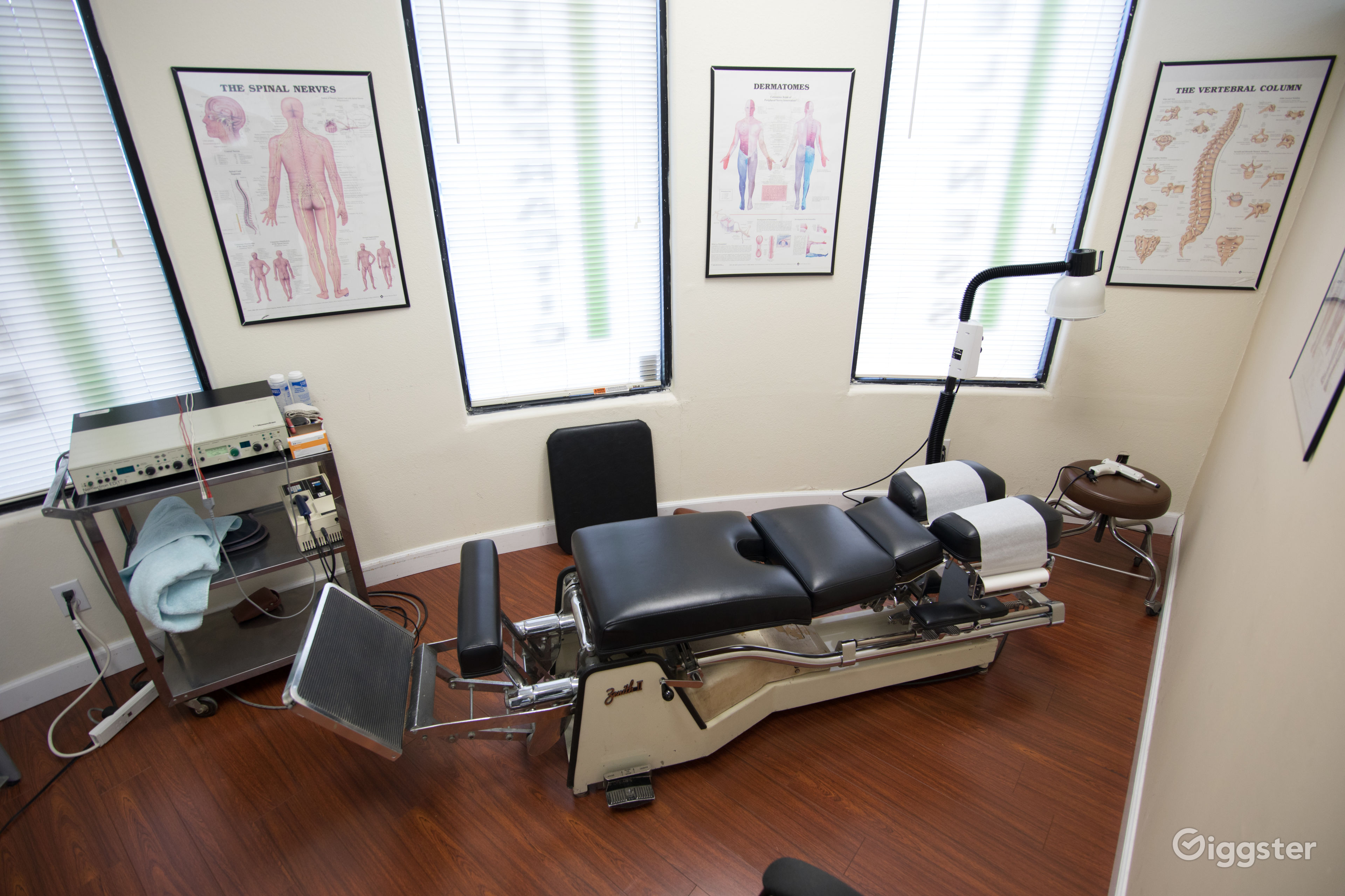 Medical and Chiropractic clinic | Rent this location on Giggster