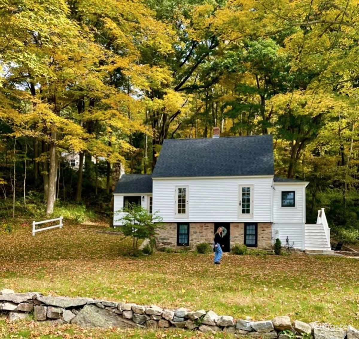 Charming New England View Colonial/Cape Farmhouse | Rent this location ...