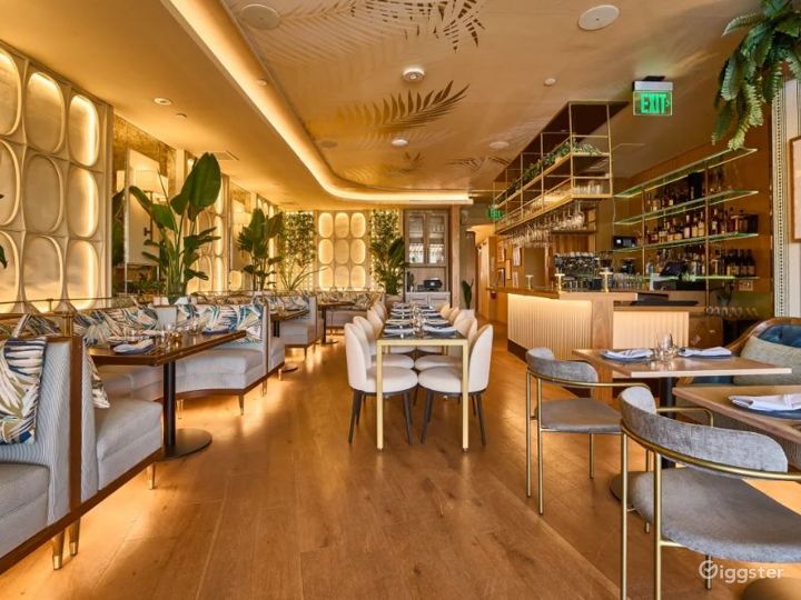 Huge Savanna Rooftop - DTLA - Indoor & Outdoor | Rent this location on ...