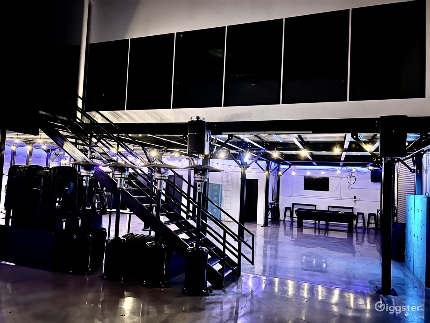 LIVE VENUE - Intimate, Private, Modern & Classy | Rent this location on ...