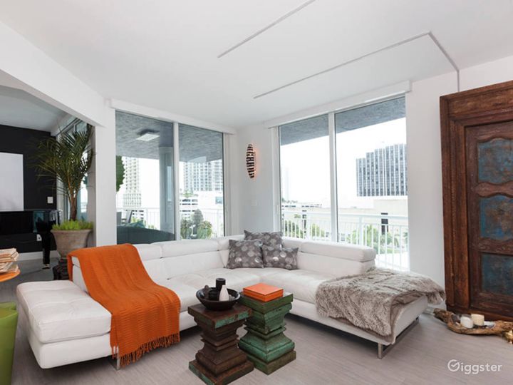 Edgewater Miami modern Grand Piano zen condo | Rent this location on ...