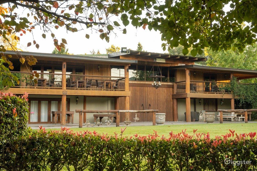 The Clubhouse | Rent this location on Giggster