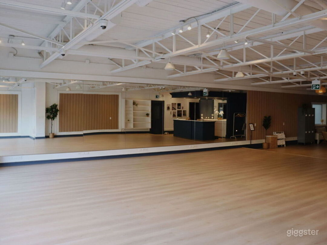 Beautiful & Bright - Boutique Dance & Fitness Studio | Rent this ...