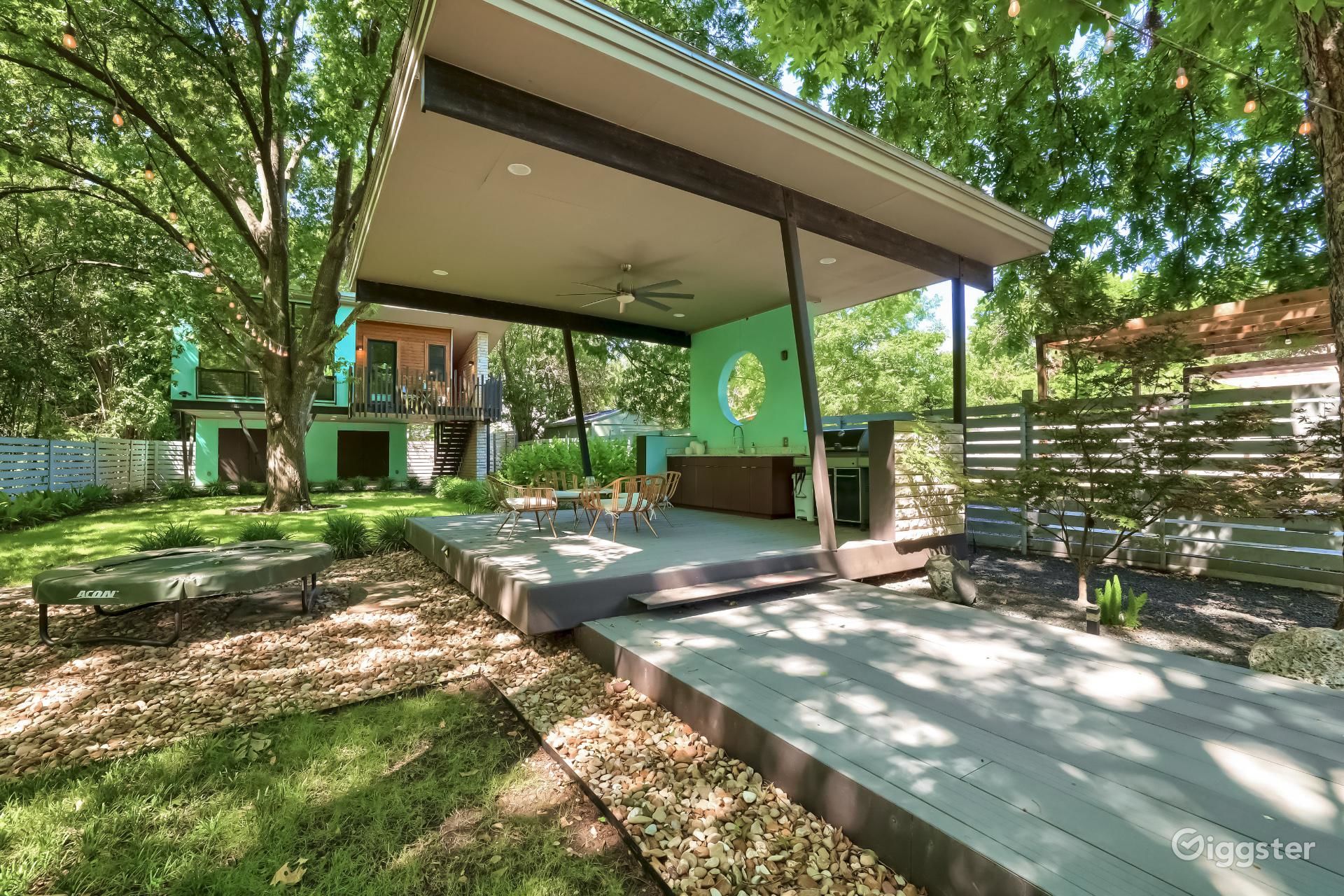 Modern and Spacious Blue Tree House | Rent this location on Giggster
