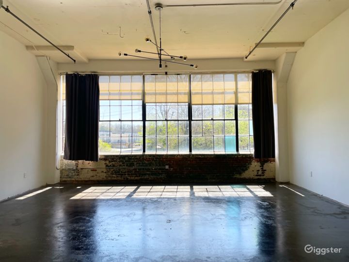 Loft Daylight Studio in Atlanta | Rent this location on Giggster