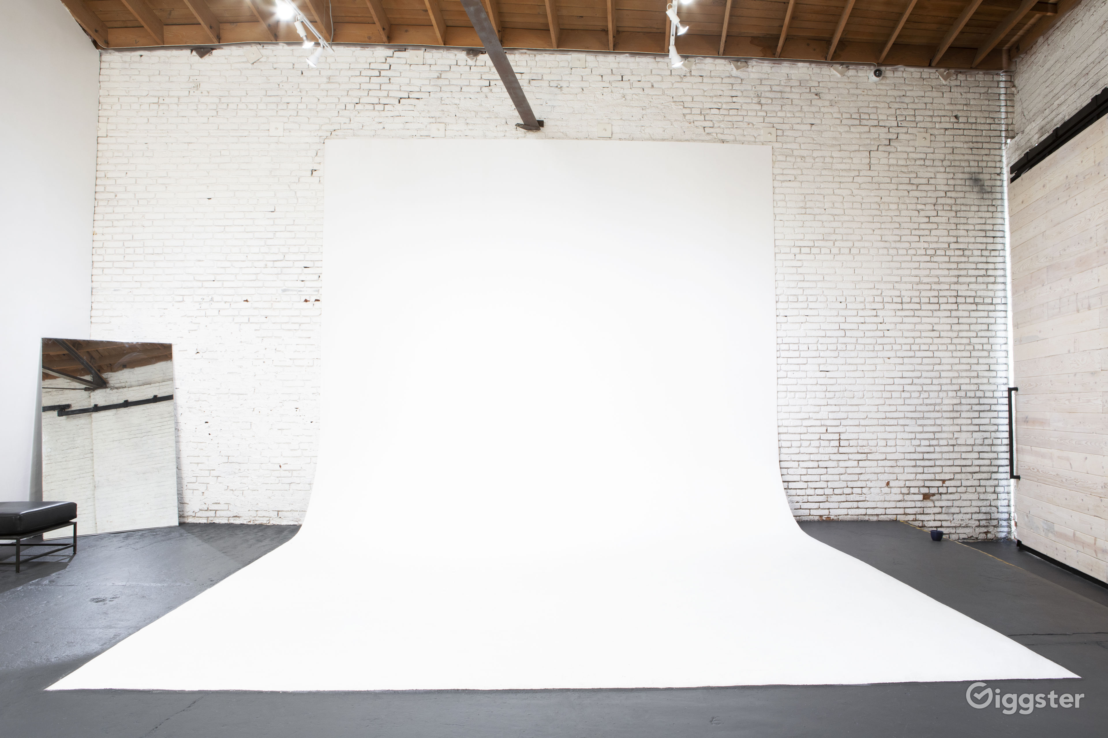 The BEST 10 Film Studio spaces in Los Angeles, CA | Giggster