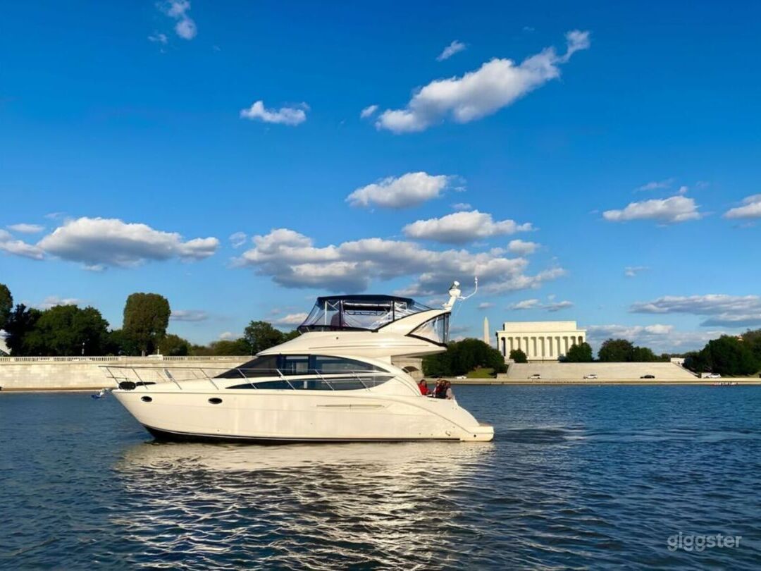 Elegant 41-Foot Meridian Yacht for Unforgettable Cruises | Rent this ...