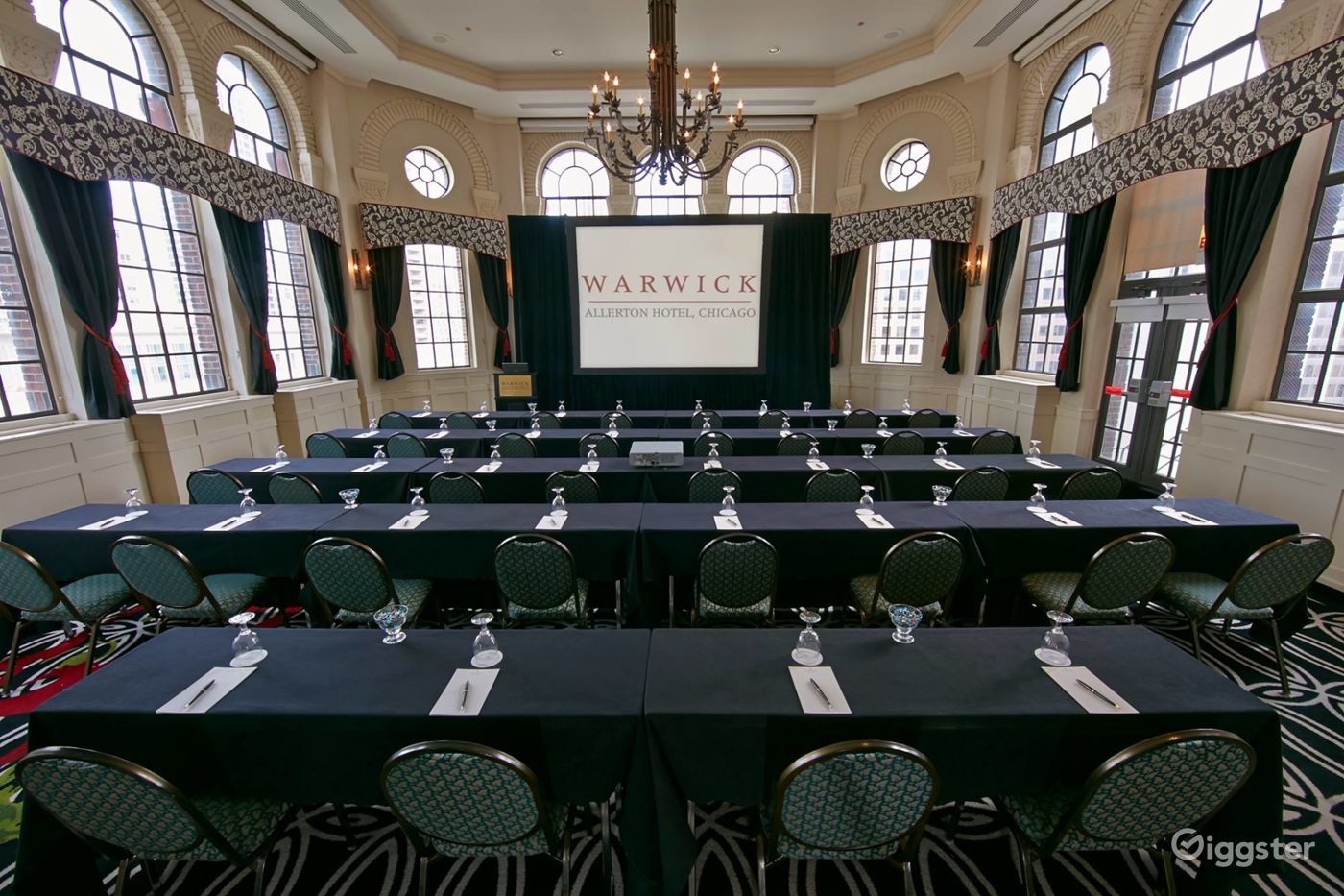 Tip Top Tap North | Rent this location on Giggster