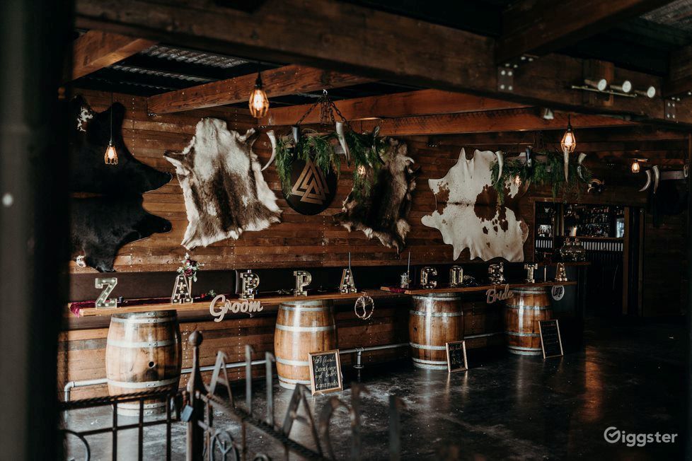 Rustic Restaurant | Bar for Weddings and Functions | Rent this location ...