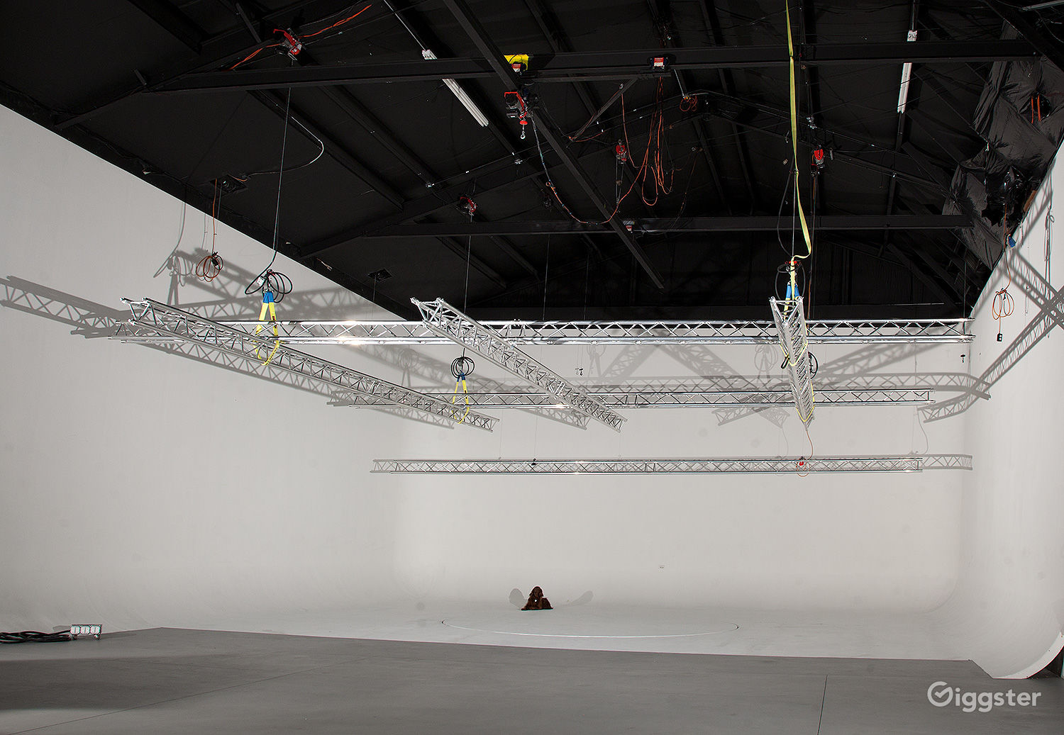 Carousel / Turntable Studio in Anaheim | Rent this location on Giggster