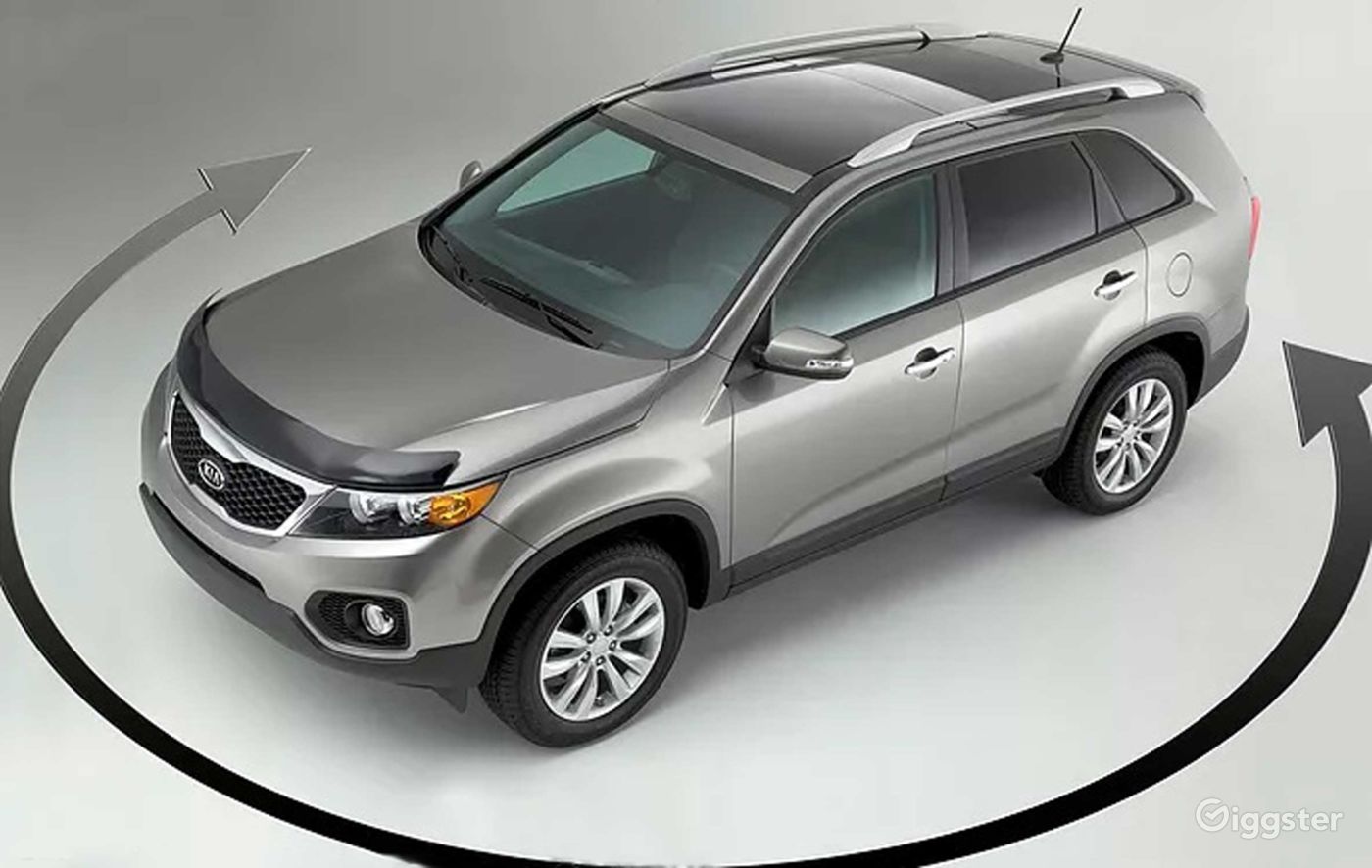 Carousel / Turntable Studio in Anaheim | Rent this location on Giggster