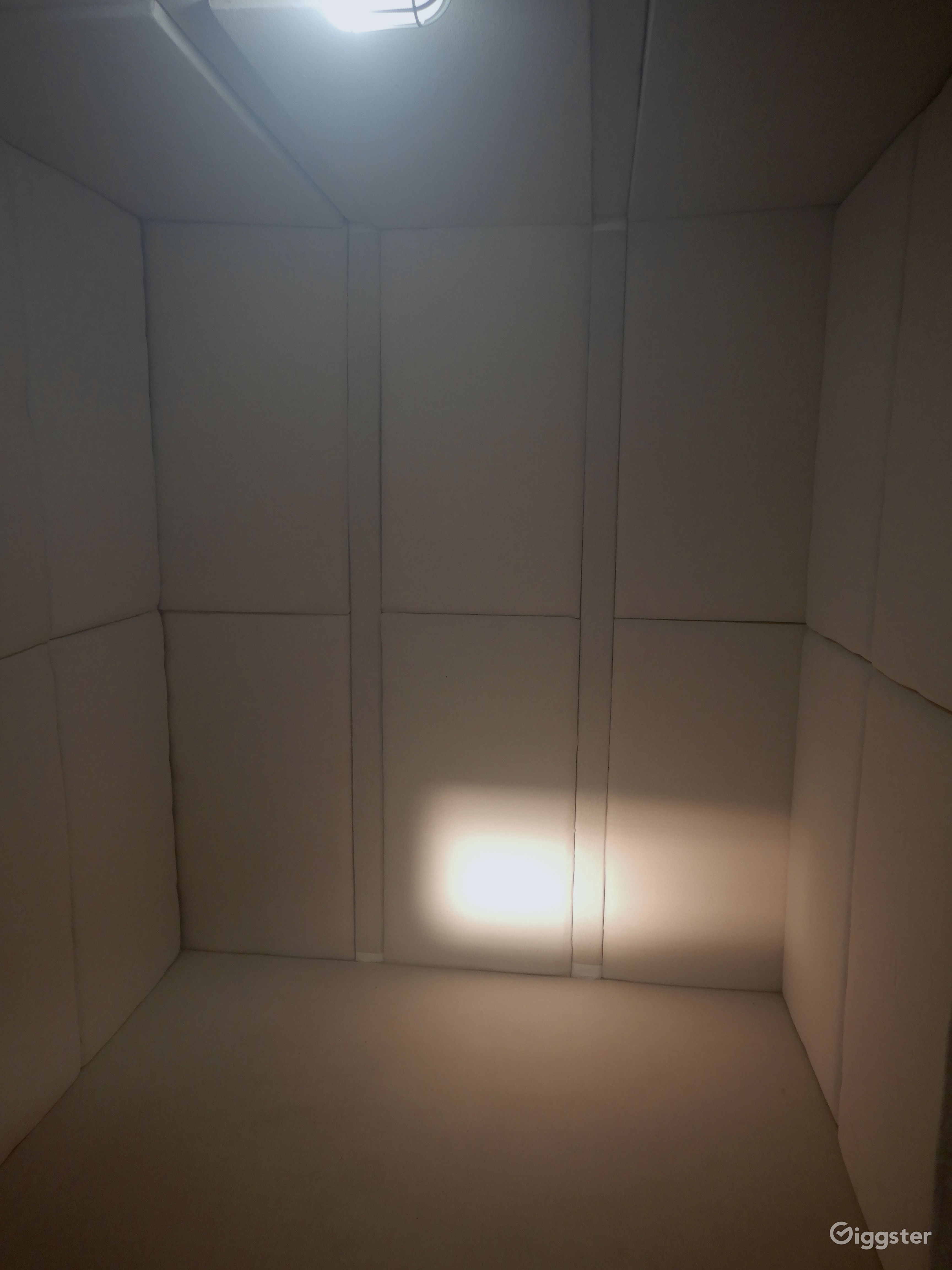ASYLUM / PADDED CELL STANDING SET | Rent this location on Giggster