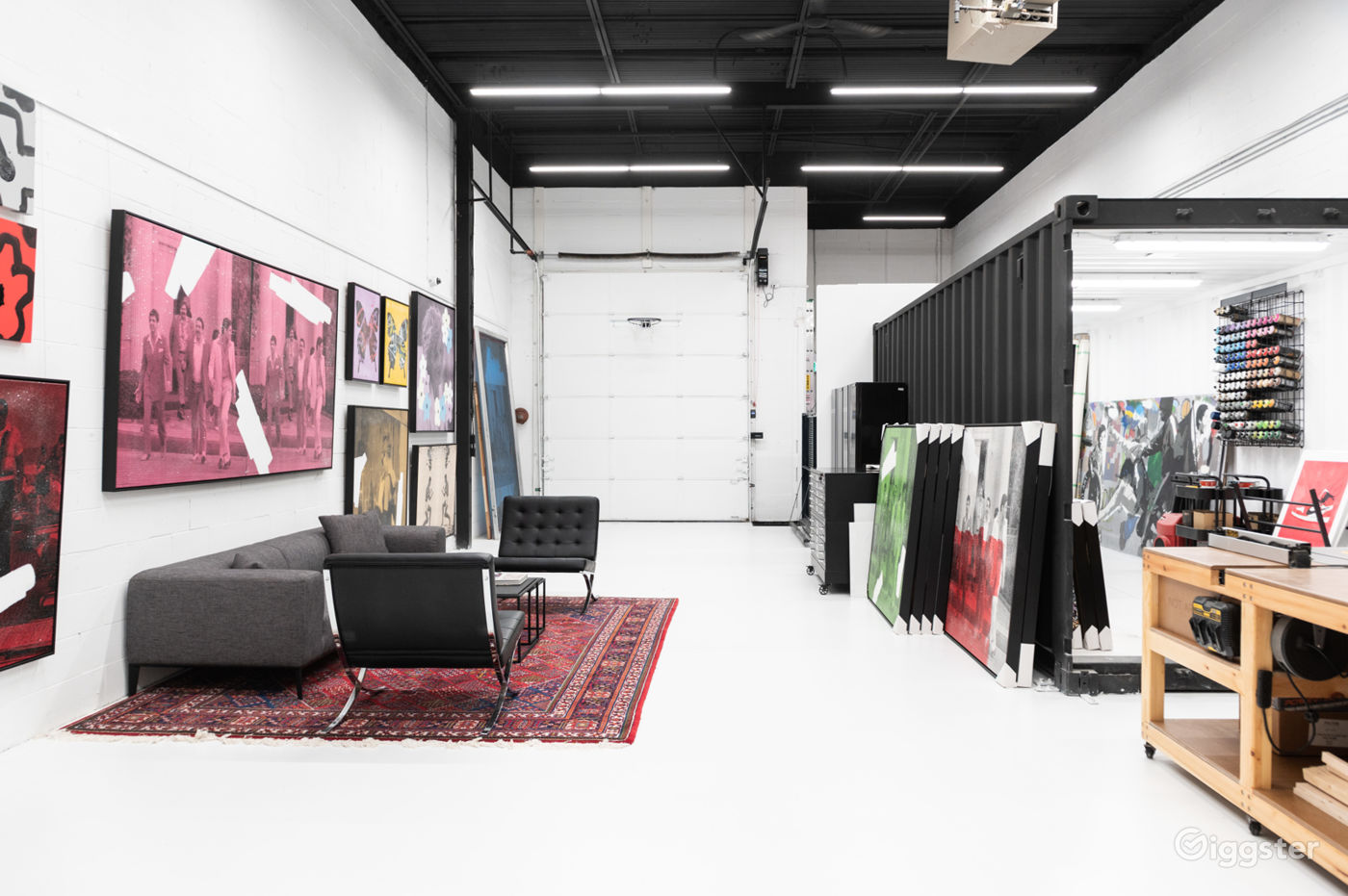 Modern Art Studio and Gallery | Rent this location on Giggster