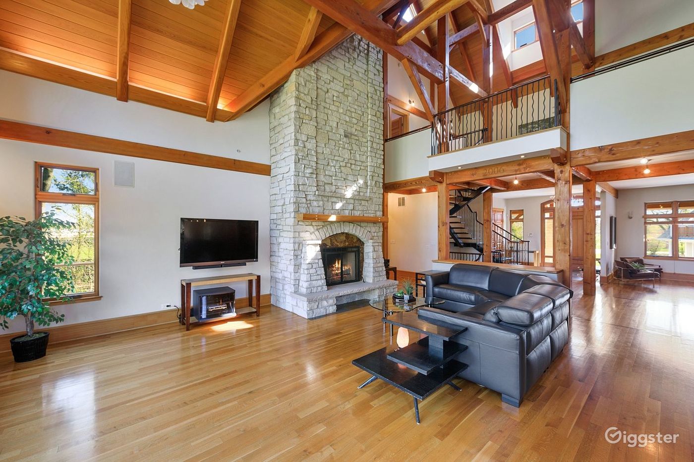 True Timber-frame Loft Home with Guesthouse | Rent this location on ...