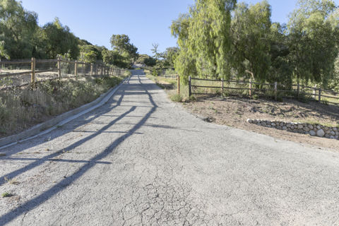 Spanish-Style Horse Ranch With View | Rent this location on Giggster