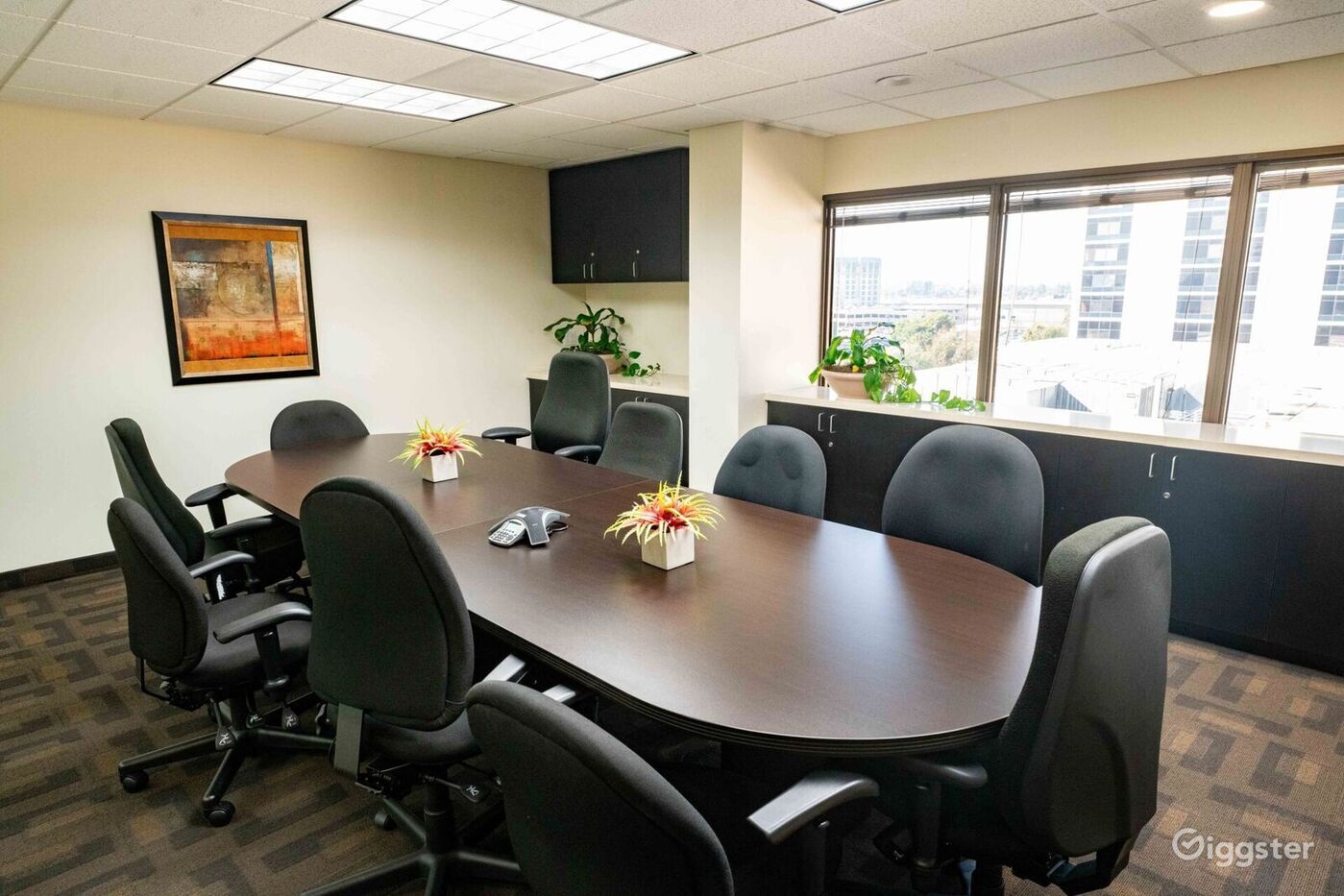 Suite 700: Executive Conference Room (LAX) | Rent this location on Giggster