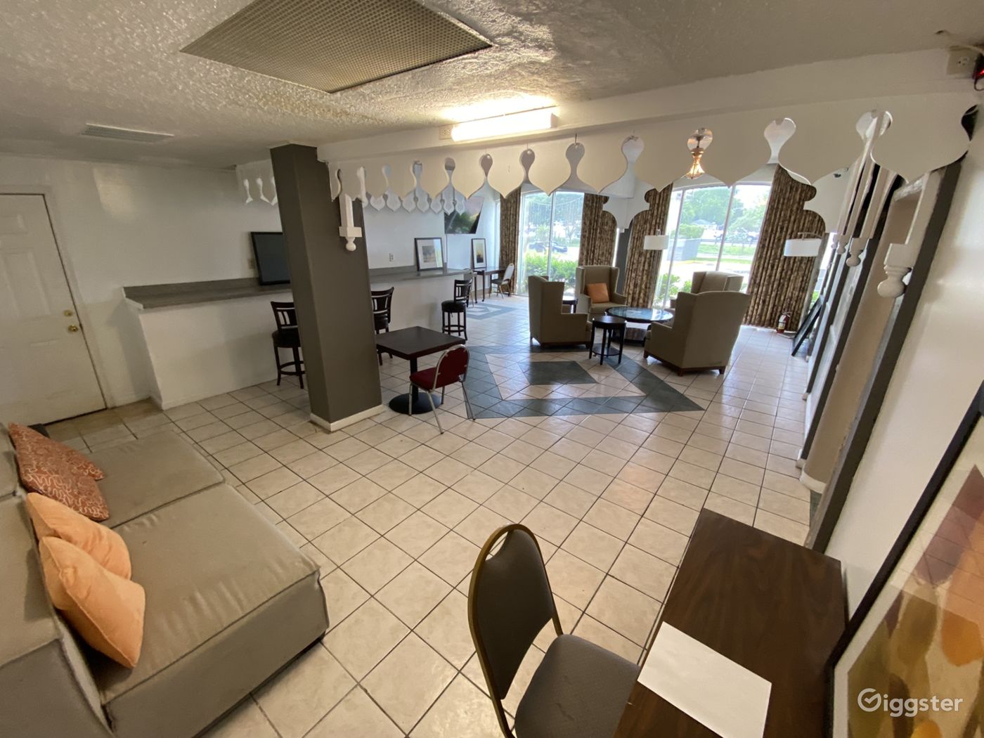 Meeting and Event Spaces in the Heights | Rent this location on Giggster