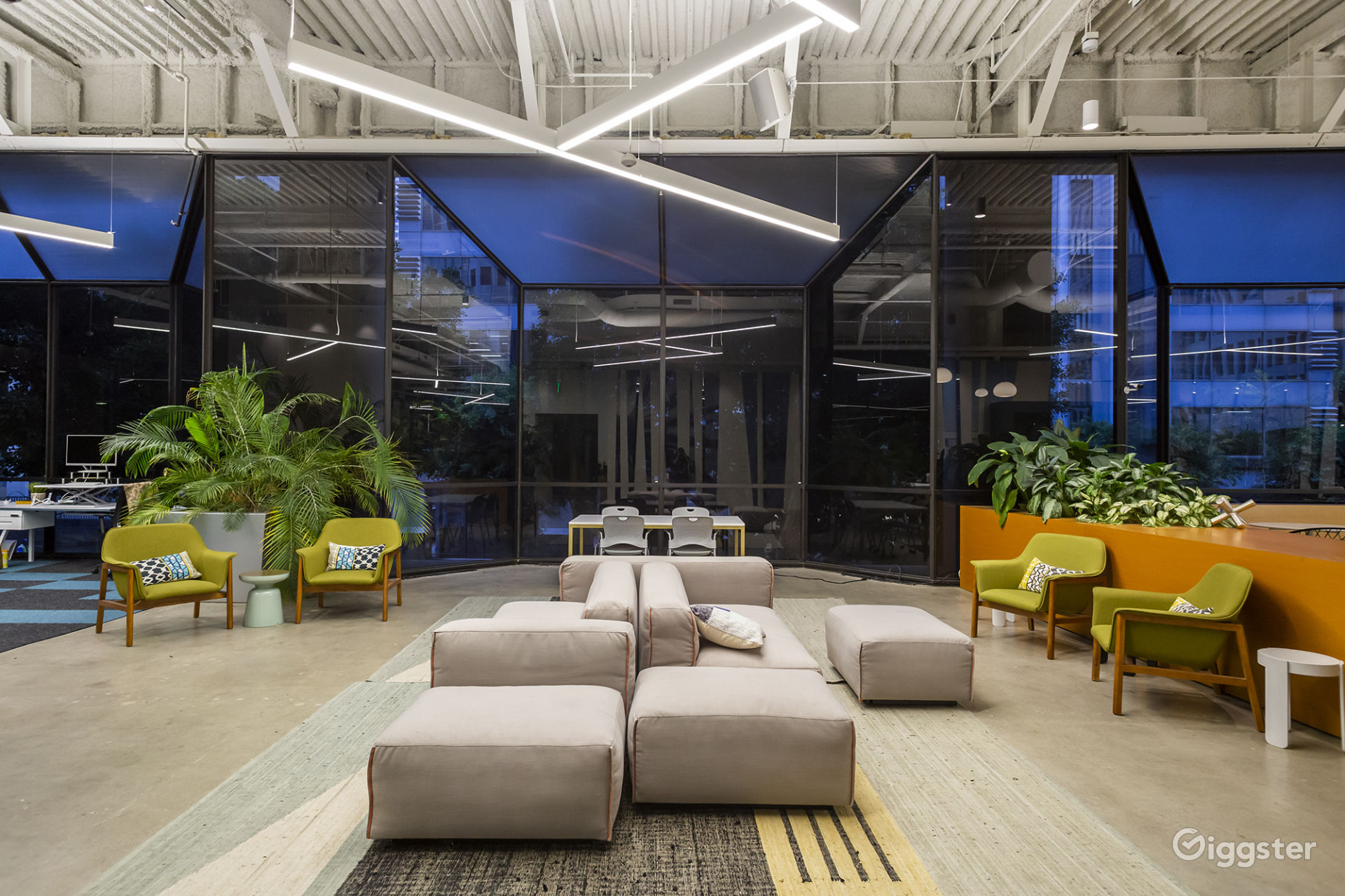 The BEST 10 Showroom spaces to rent near me | Giggster