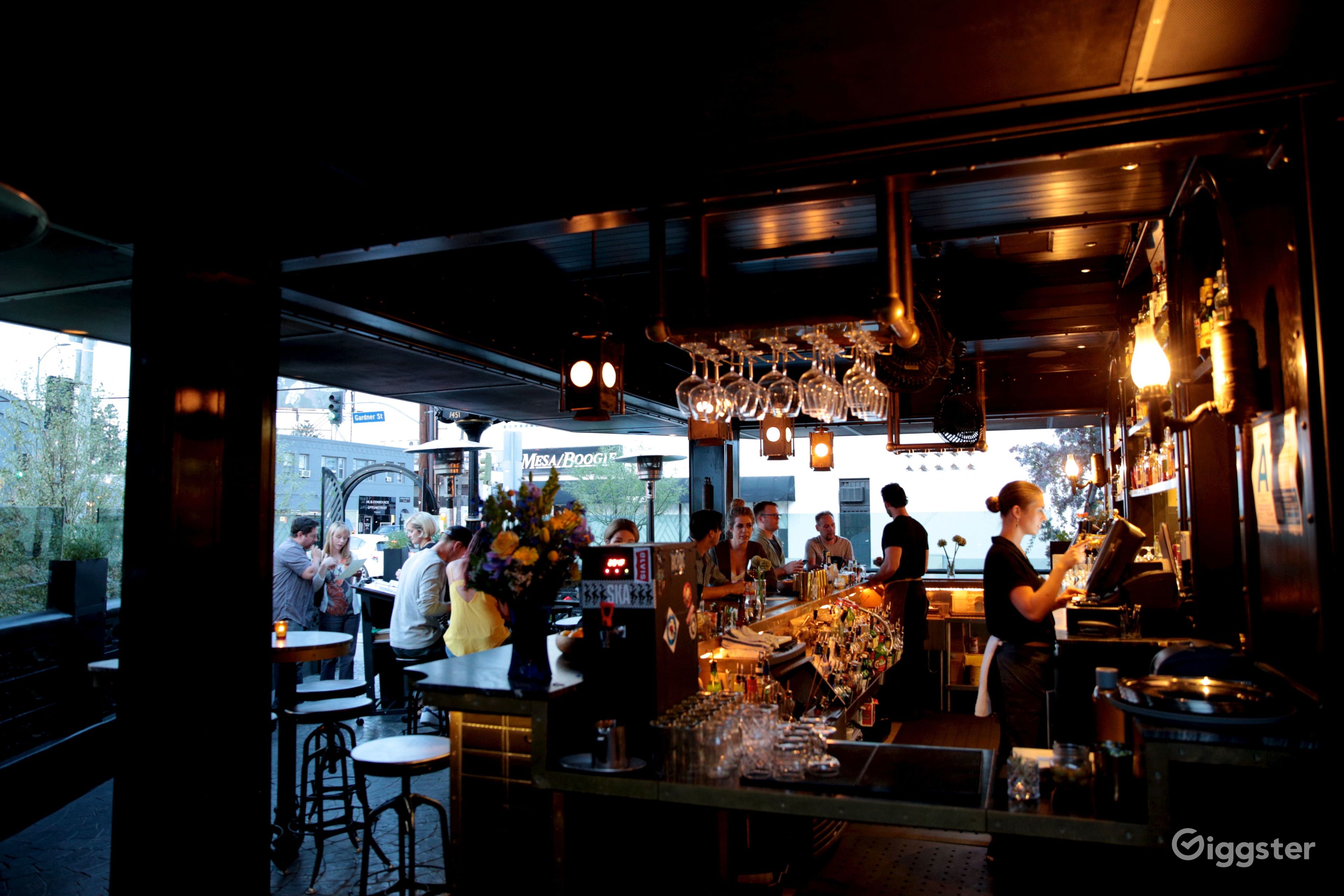 Old Hollywood/Train Themed Bar & Restaurant | Rent this location on ...