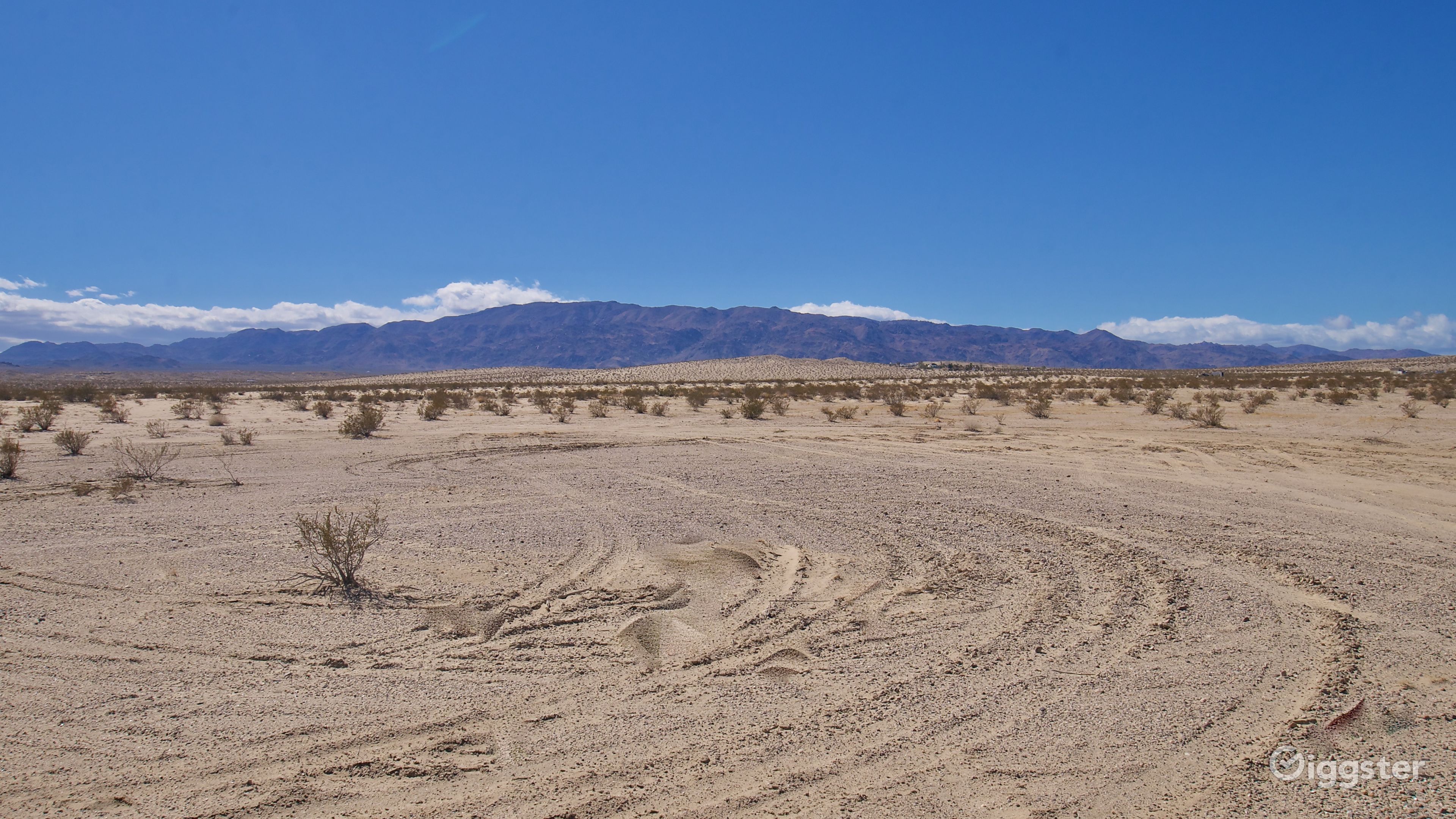 Open Air Desert Studio | Rent this location on Giggster