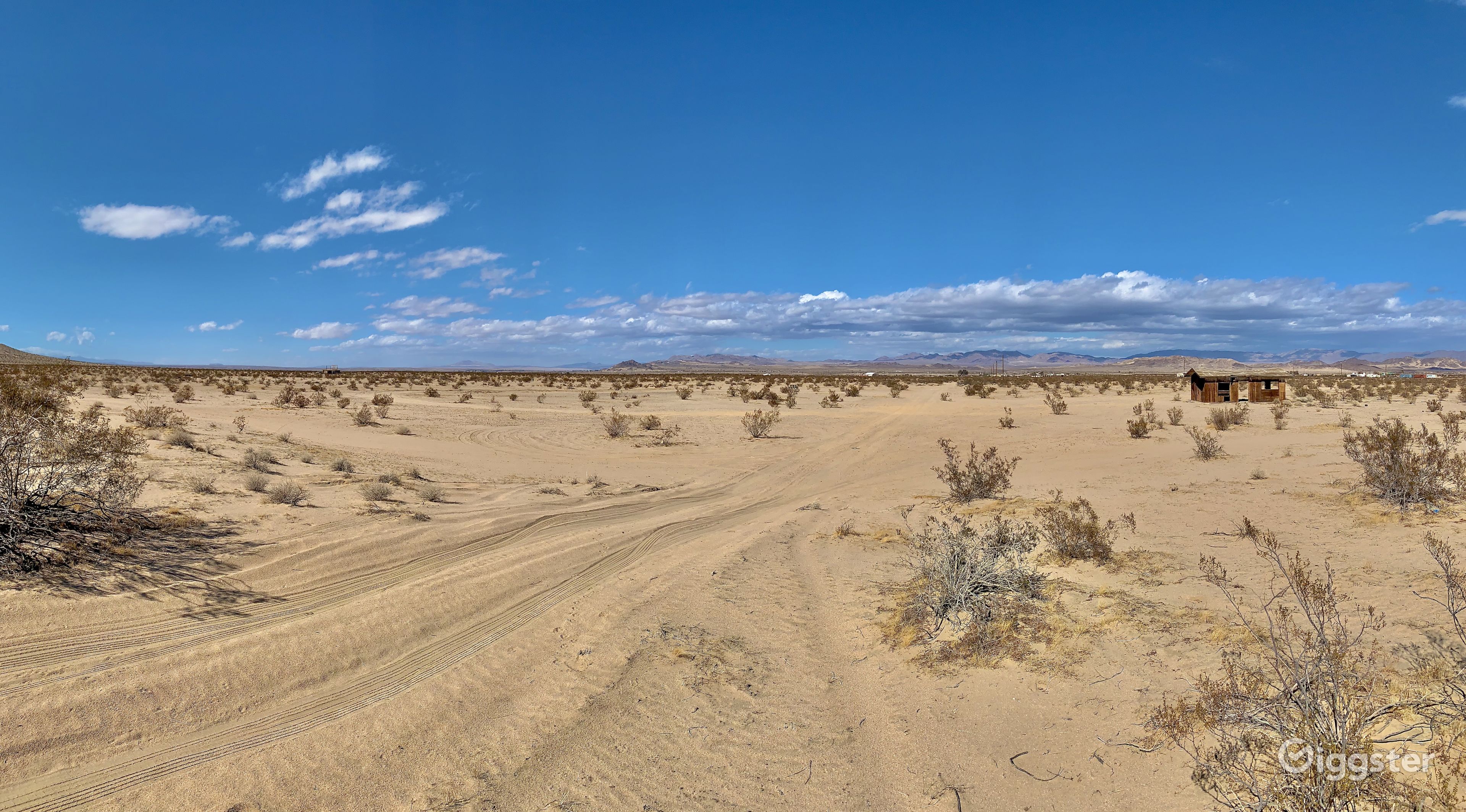 Open Air Desert Studio | Rent this location on Giggster