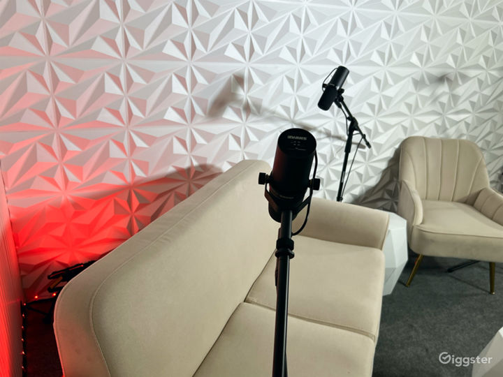 Modern Podcast Studio (Fully Equipped) | Rent this location on Giggster