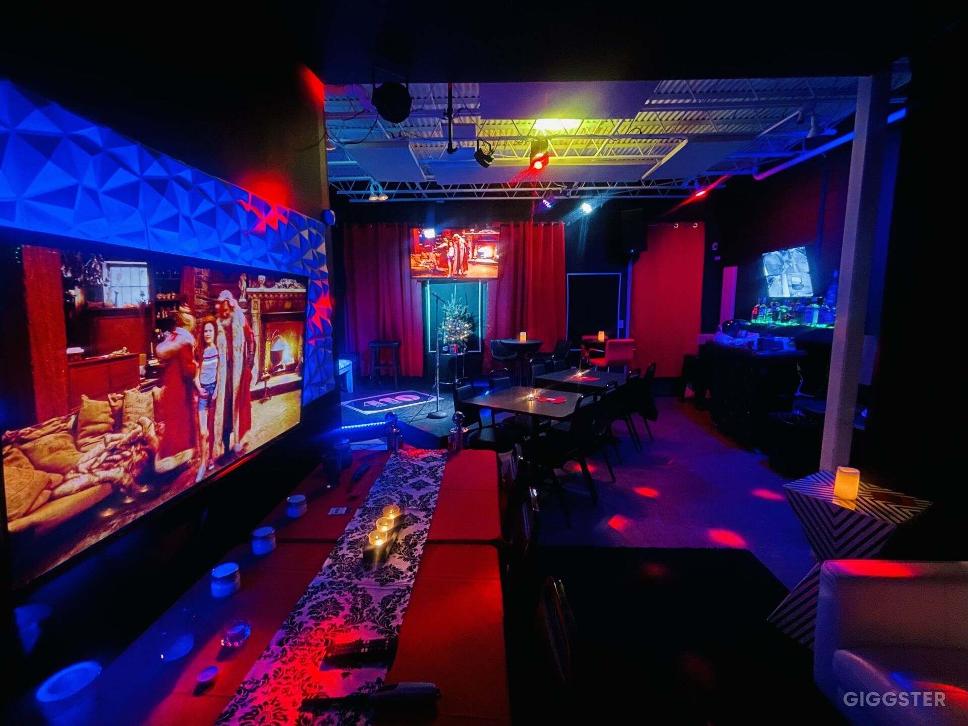 Best Intimate venue space with a vibe | Rent this location on Giggster