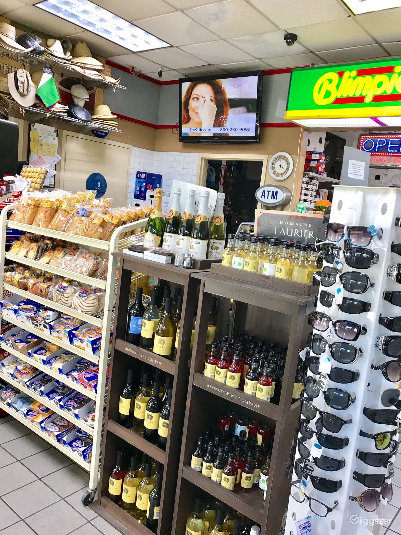 Gas Station, Mini Mart & Restaurant | Rent this location on Giggster